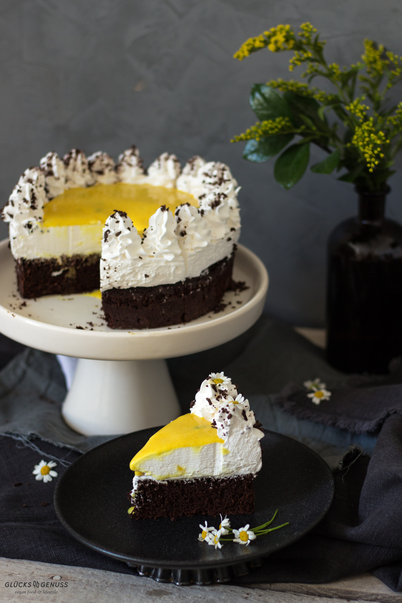 Vegane Eierlikörtorte - Glücksgenuss